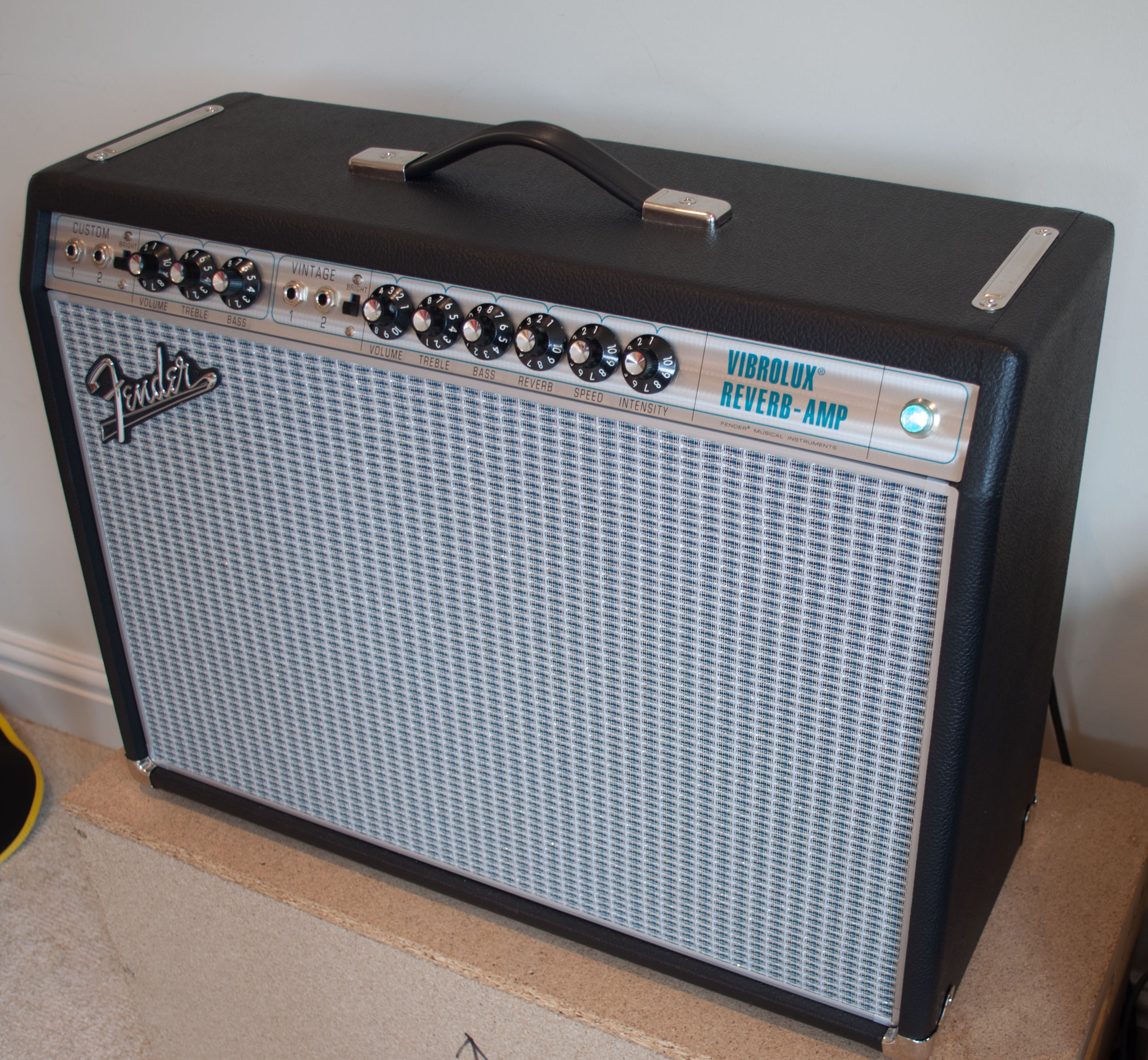 Fender 68′ Vibrolux Reverb 03 – Rolly's Guitars