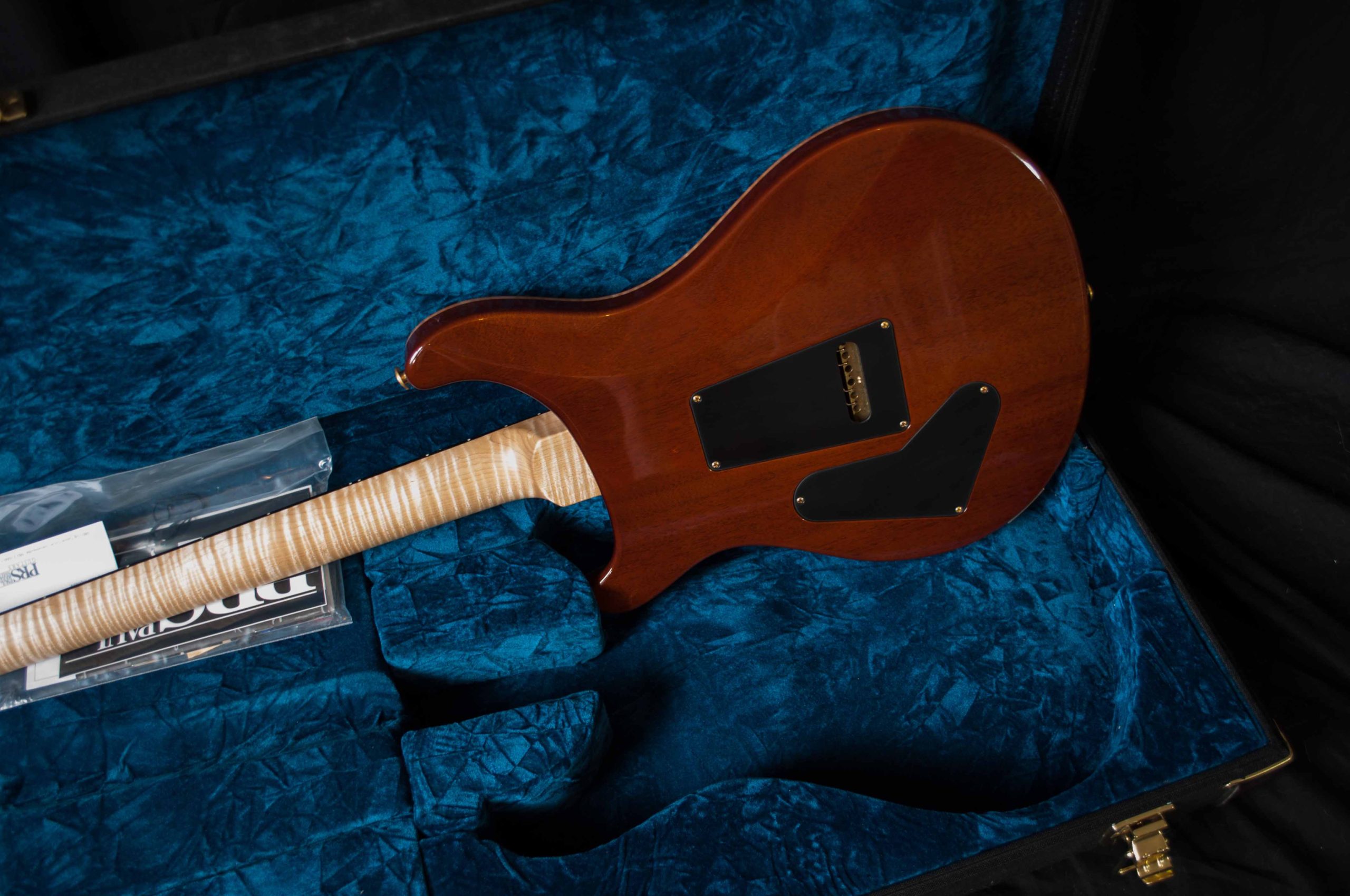 PRS Custom 24 30th Anniversary Artist Pack 07 – Rolly's Guitars